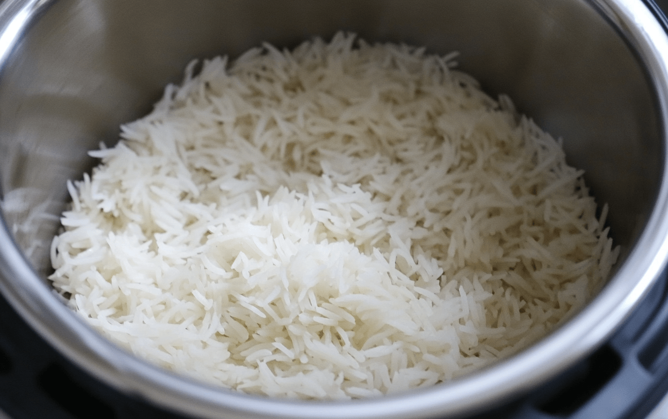 Perfect Spinach and Feta Rice Bake - Light Orange Bean