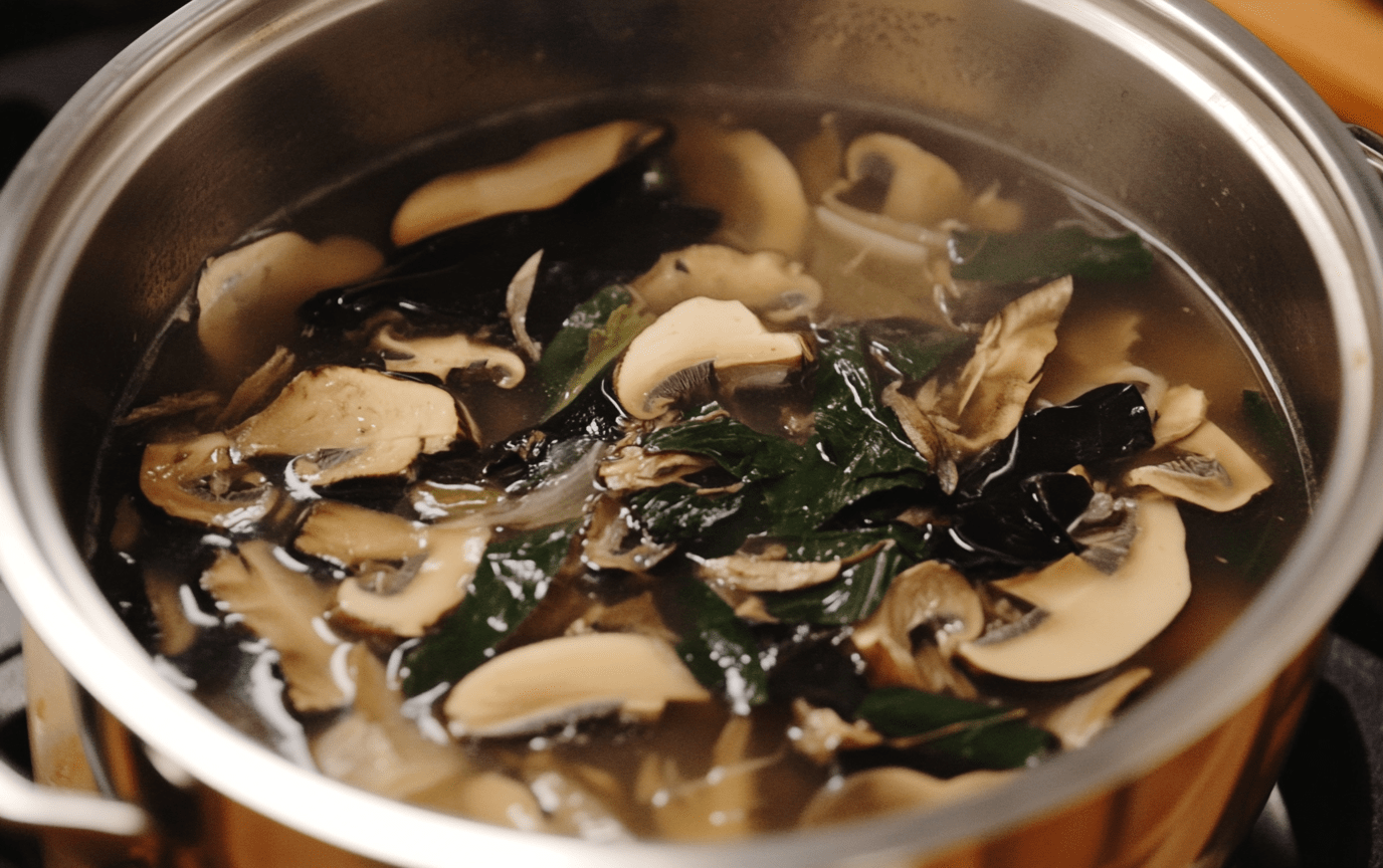 Perfect Spicy Soy Milk Ramen - Light Orange Bean