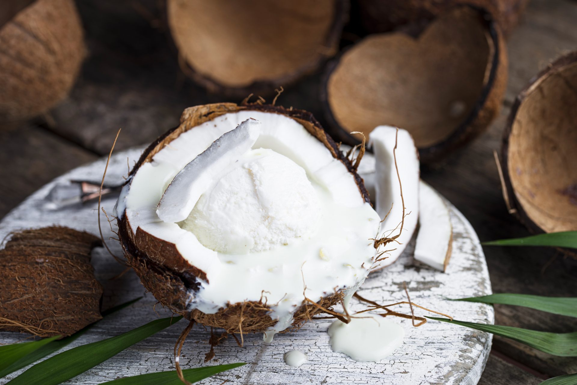 Coconut’s Hidden Superpower: It Fights Inflammation Like a Drug - Light ...