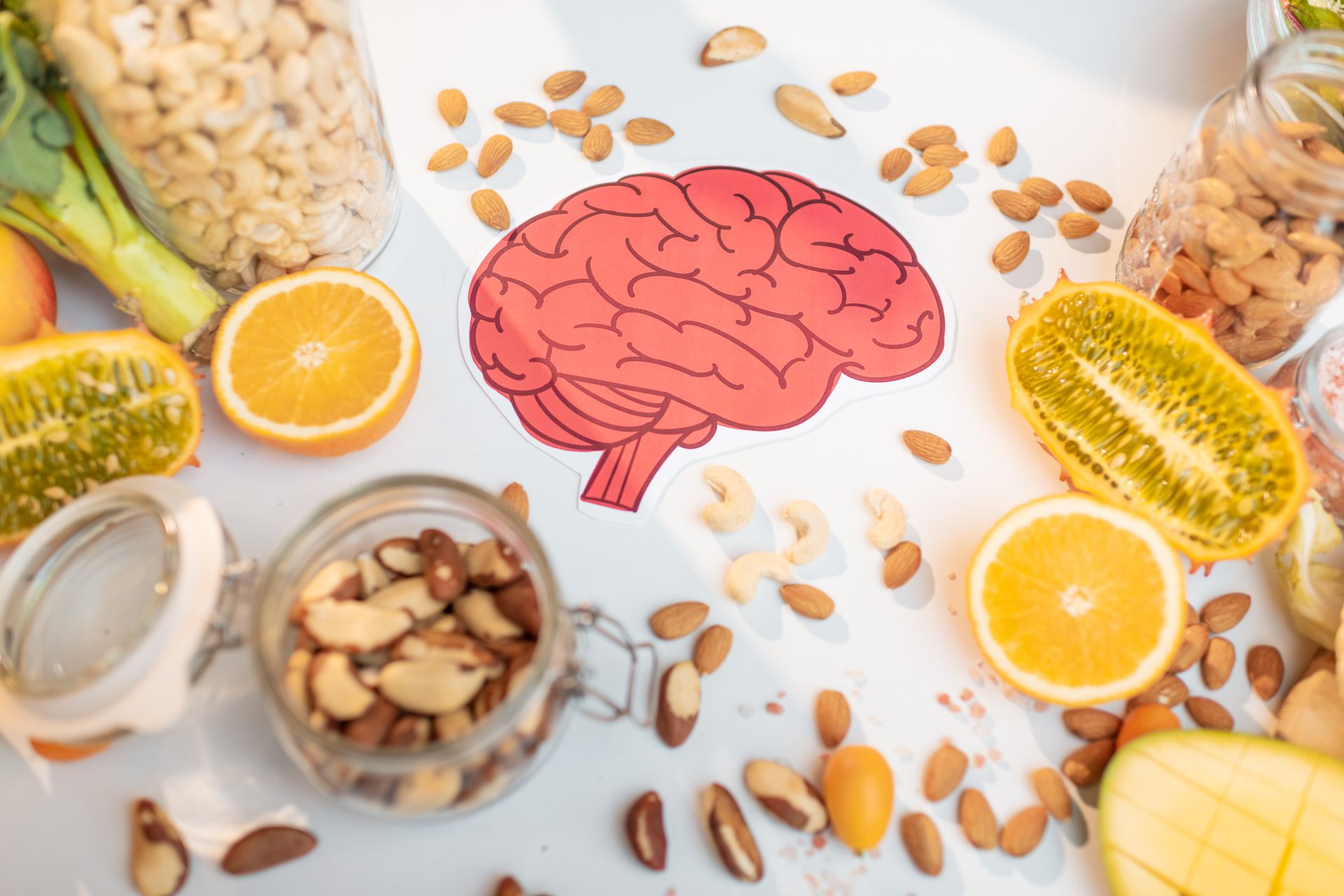 How Omega-3 and Vitamin B Help Your Brain Stay Happy - Light Orange Bean